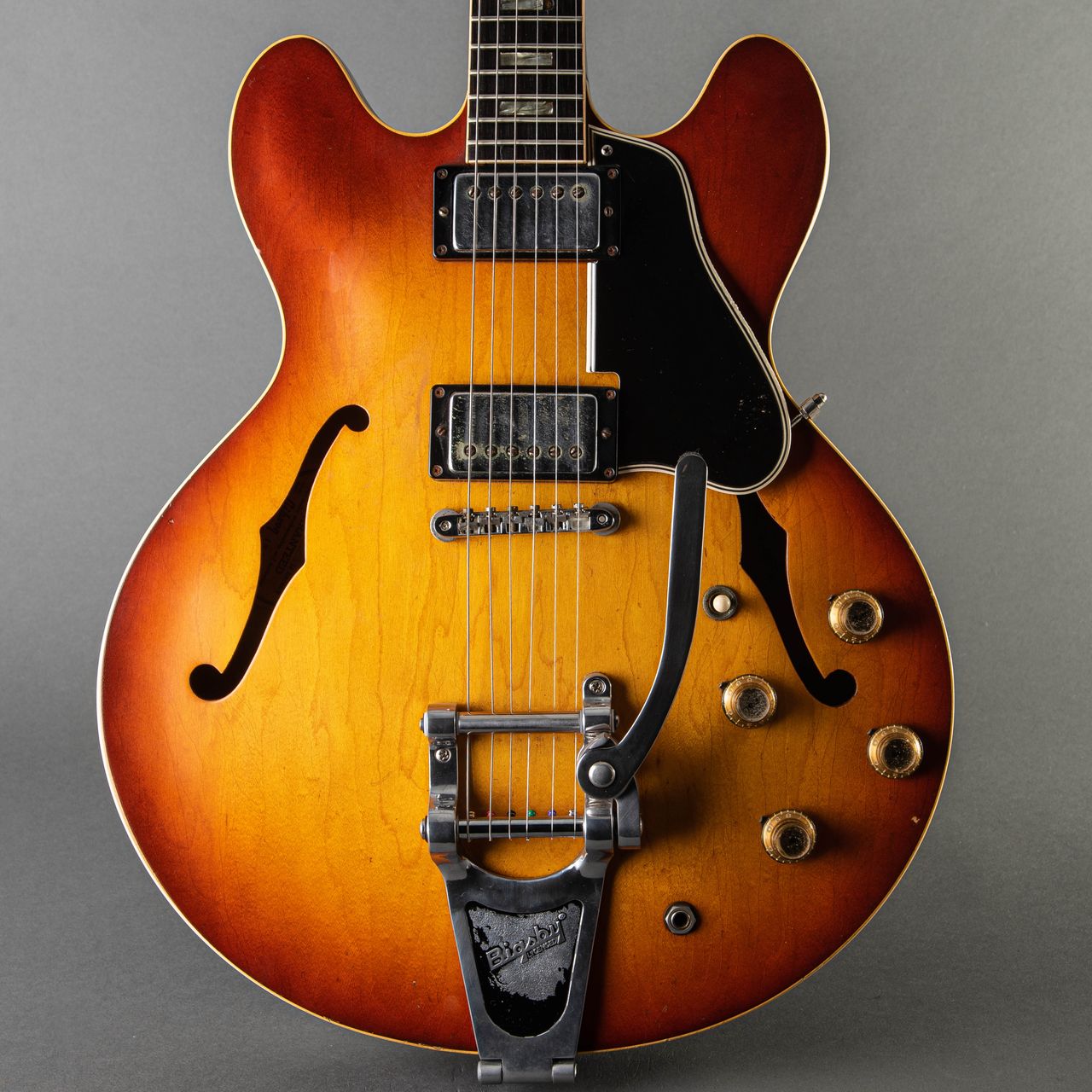 Gibson ES 335 1965 Sunburst Carter Vintage Guitars