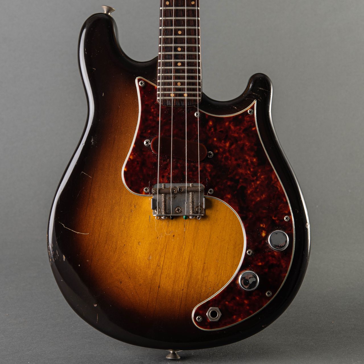 Carter Vintage - Fender Electric Mandocaster 1961, Sunburst | Carter ...